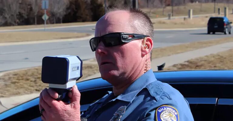 El Radar Policial: ¿Cómo Mide Tu Velocidad? | AOPIP
